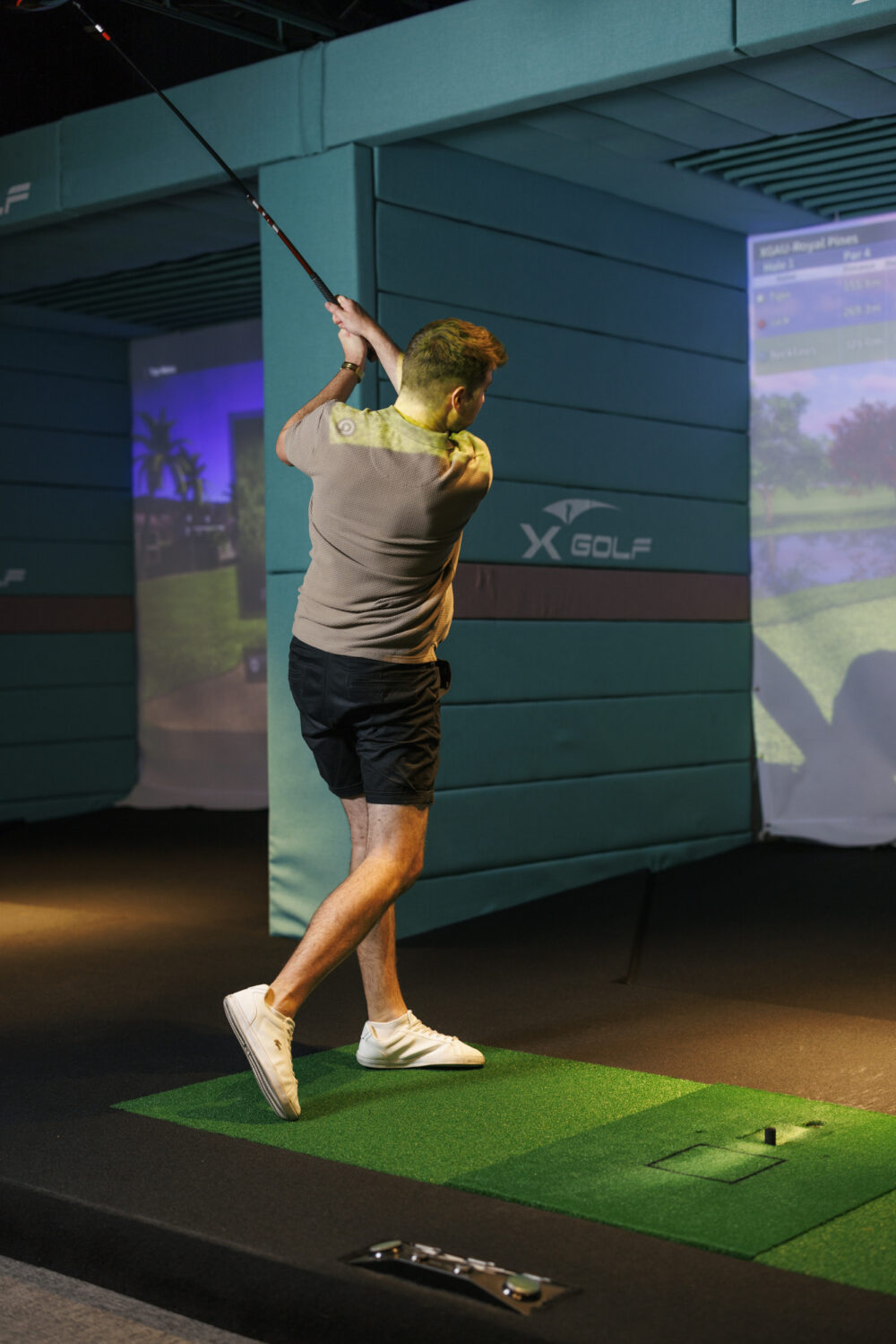 X-Golf - Mosaic Hotel